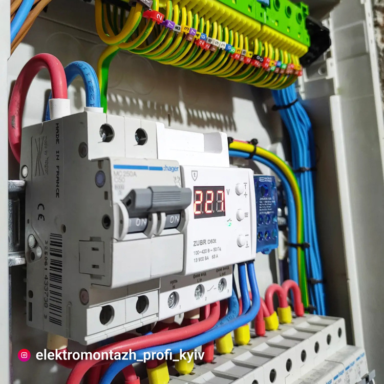 Voltage relay ZUBR D50t with thermal protection| ds-electronics.com.ua